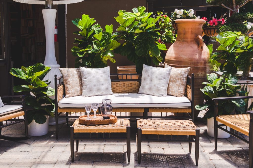 Outdoor Seating Ideas for the Ultimate Backyard Social